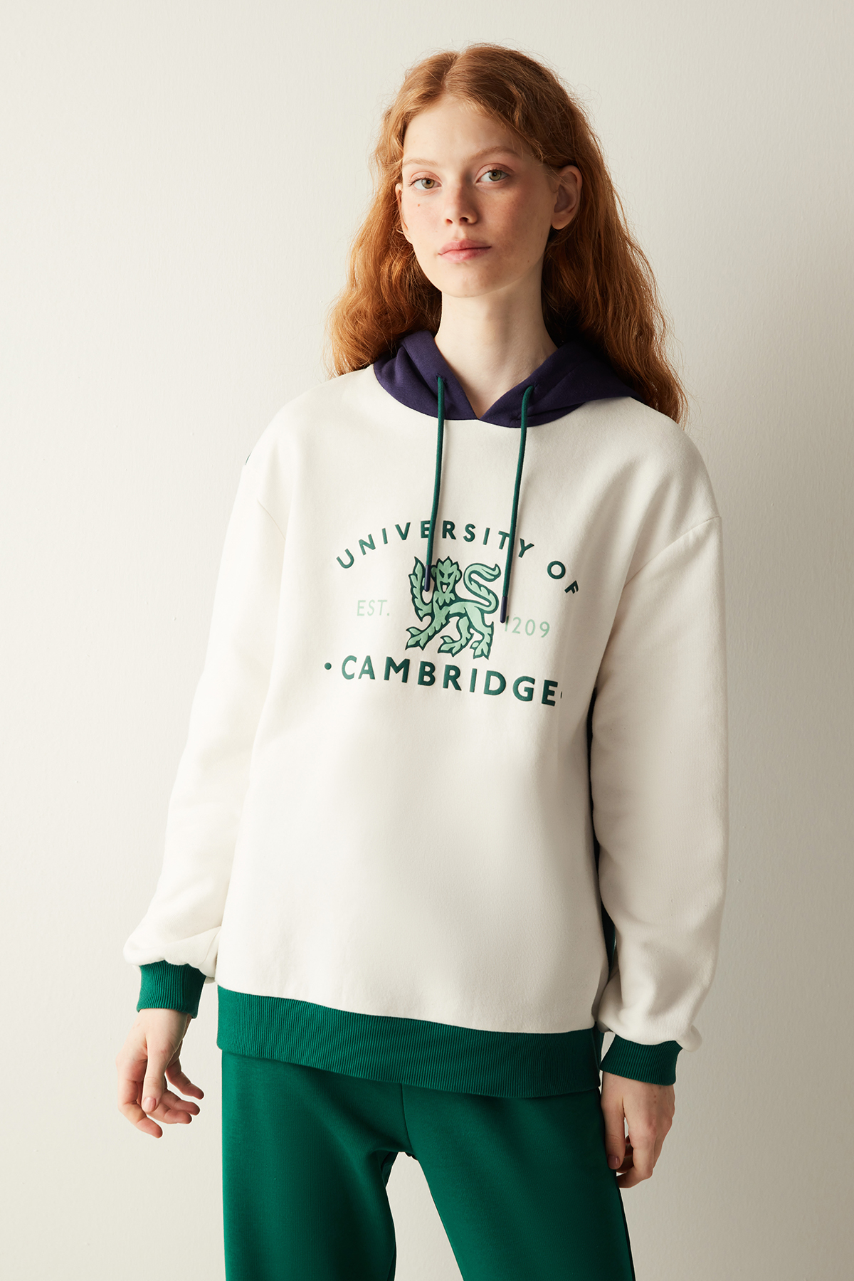CAMBRIDGE COLORFUL SWEATSHI PH0OAZSK23SK