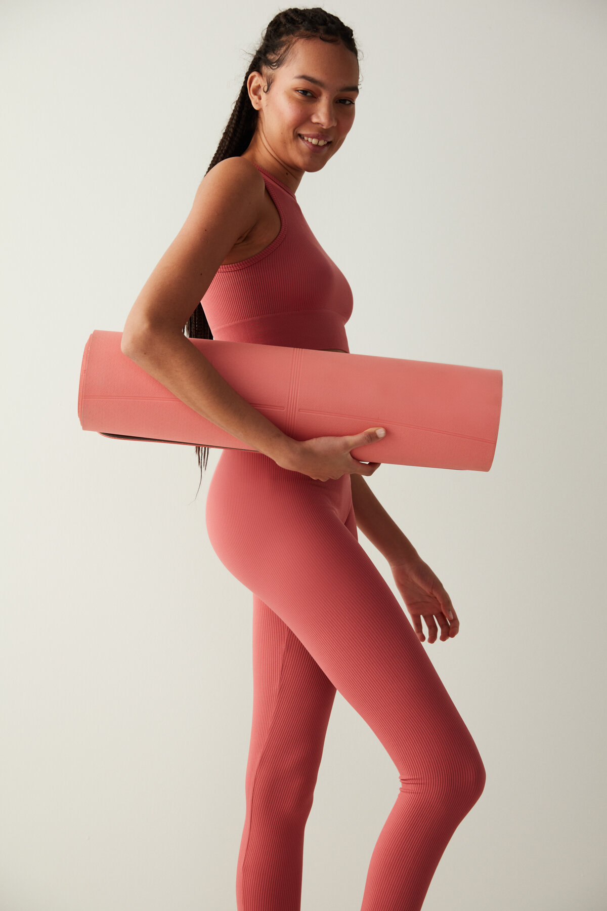 SEAMLESS RIBBED ACTIVE TOP PH5V034223IY